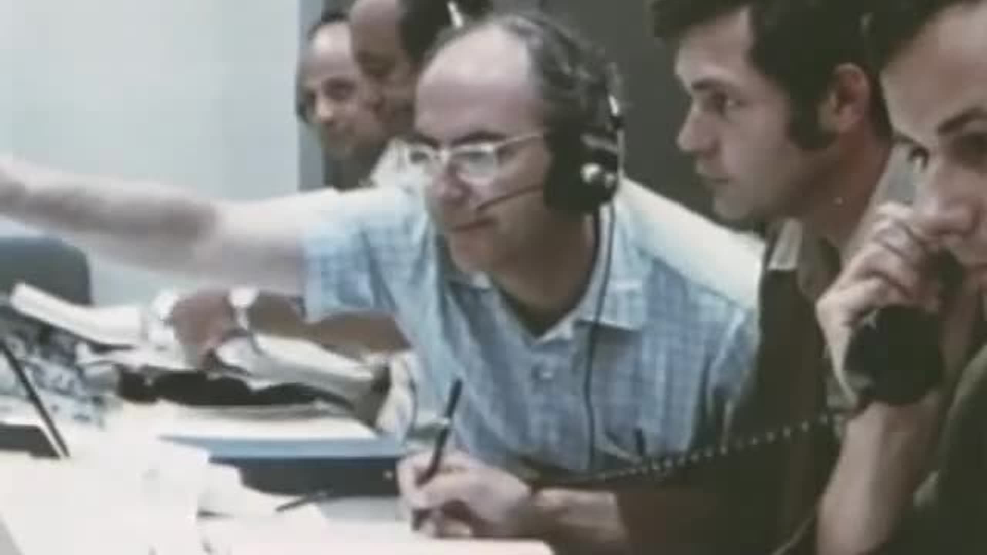 Watch Apollo 11 First Steps On The Moon 2012 Free Movies Tubi