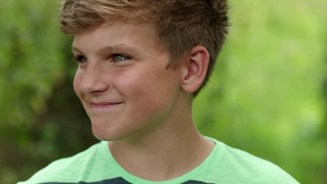 Watch Rocket's Island S02:E08 - The Selkie Boy - Free TV Shows | Tubi